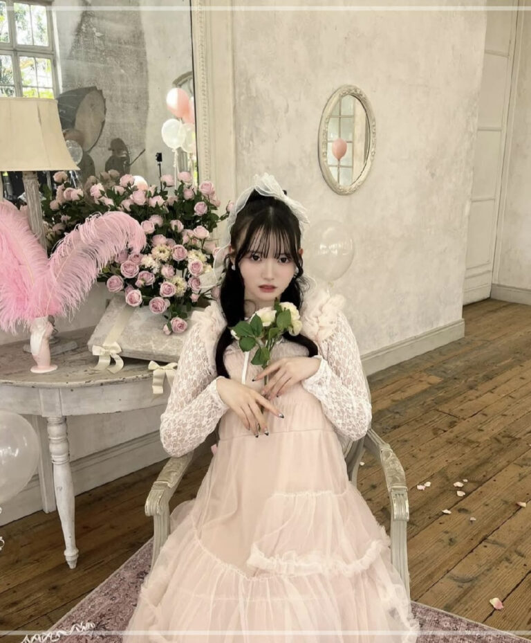 真鍋凪咲の学歴経歴まとめ！頭良くて歌うまなのに自信なし！？